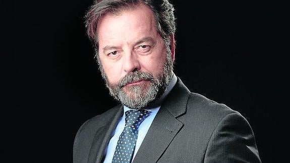 Abel Folk: «Me inspiré en Rodrigo Rato» | Las Provincias